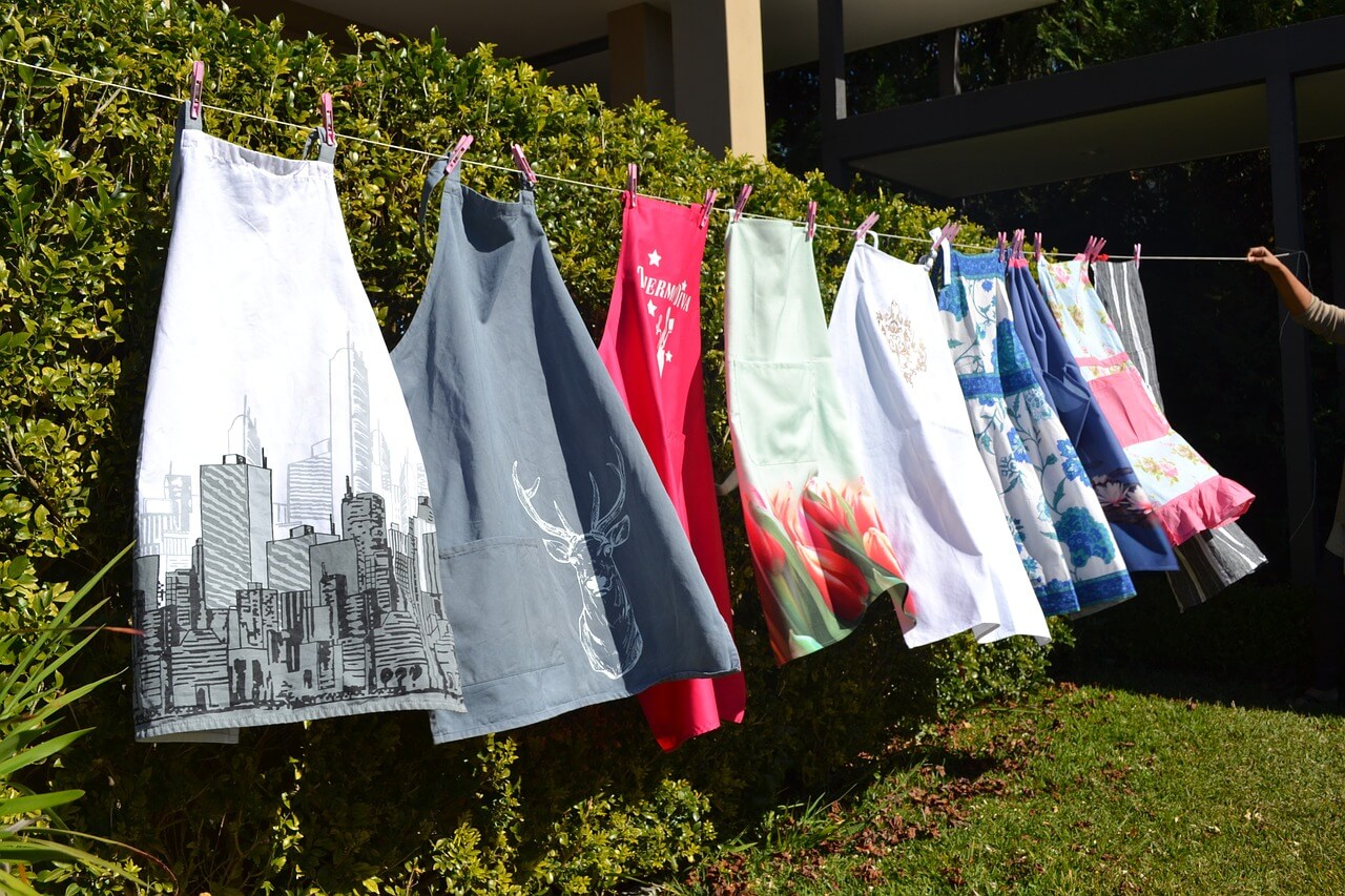 Apron Art Handprints » Early Childhood Education » Surfnetkids