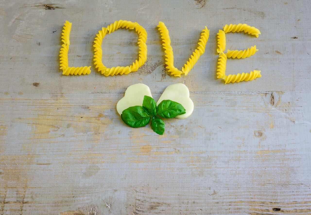 Pasta Heart Plate » Early Childhood Education » Surfnetkids