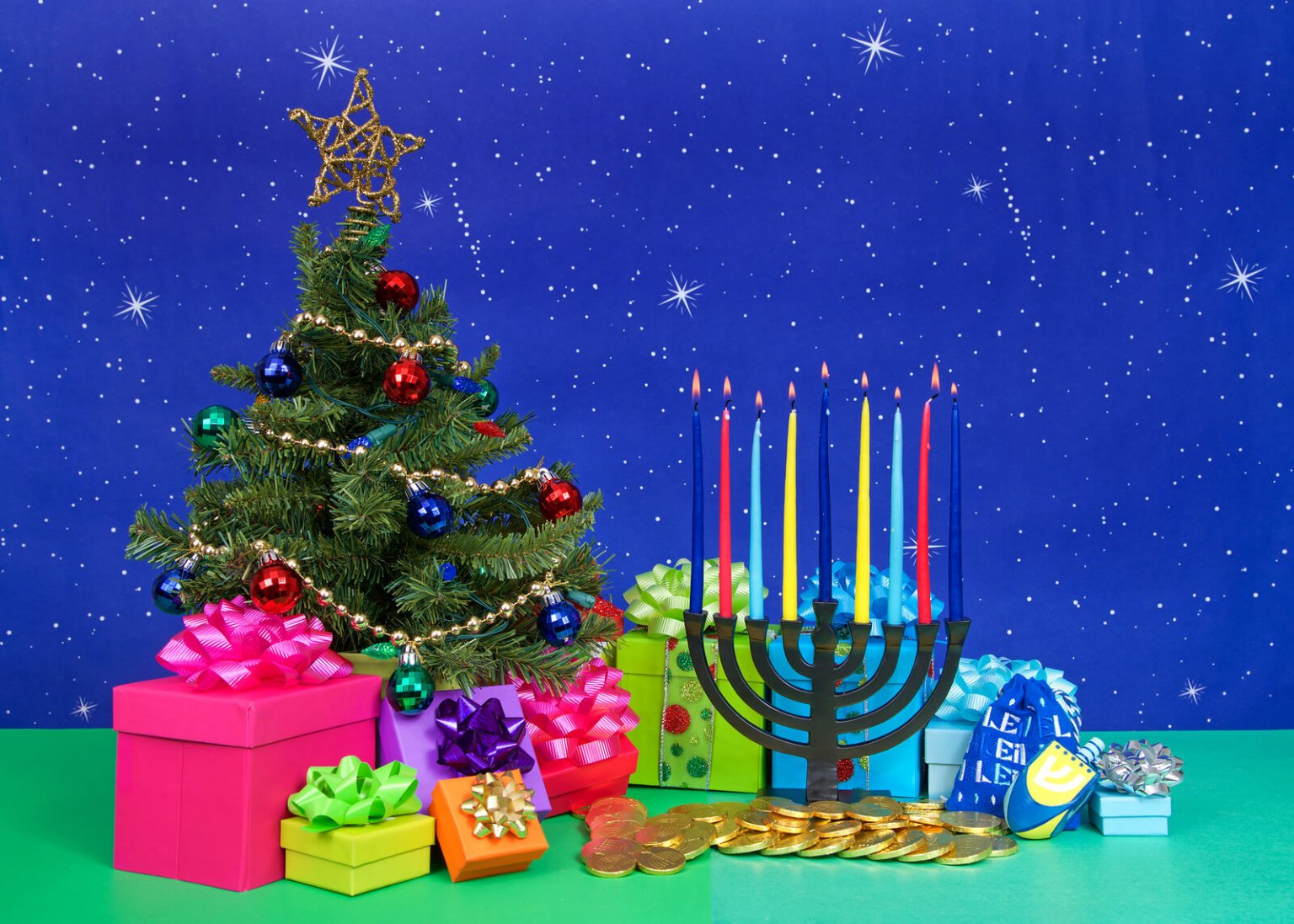 Christmas and Hanukkah Resources » Almanac » Surfnetkids